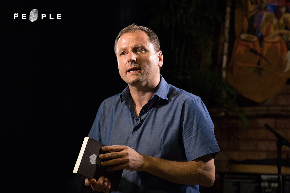 สัมภาษณ์ มาร์ติน ซีเกอร์ อ.ชาวเยอรมัน ผู้ศึกษาบทบาทของหญิงไทยในศาสนาพุทธ