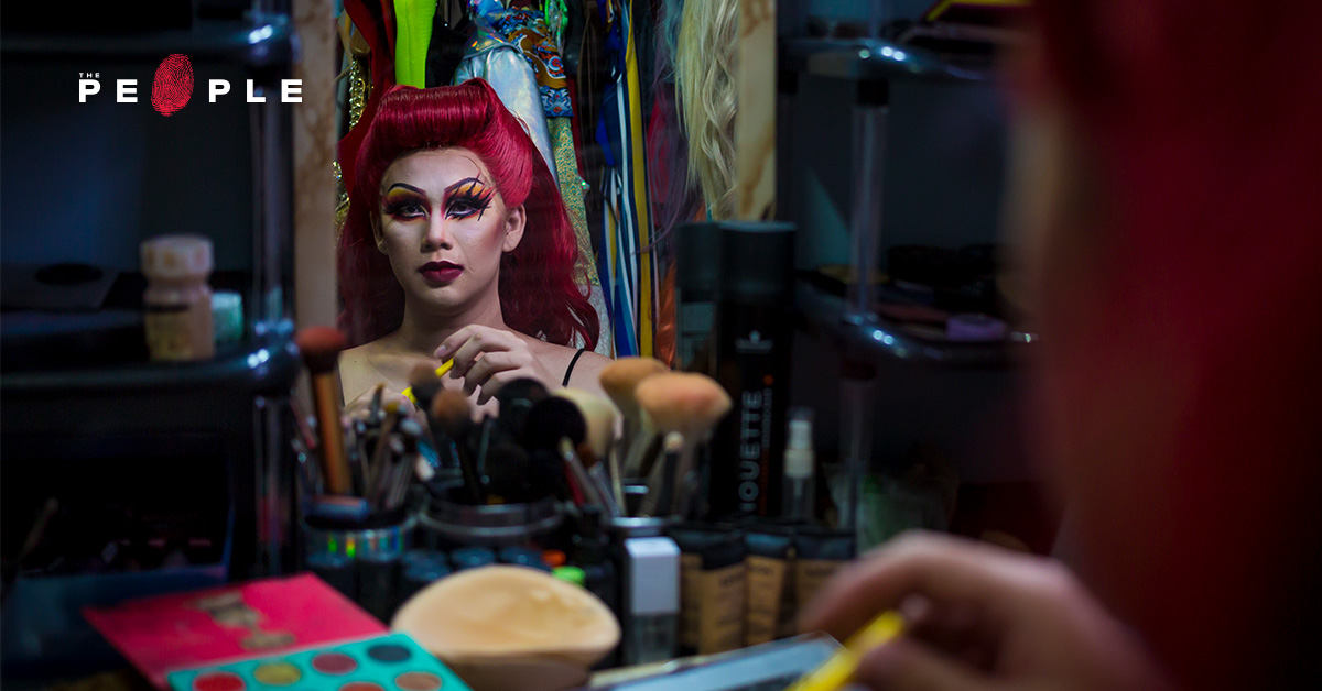 สัมภาษณ์ กฤตเมธ สีถาน (Bunny Be Fly) การสร้างสรรค์งานศิลปะที่เรียกว่า ...