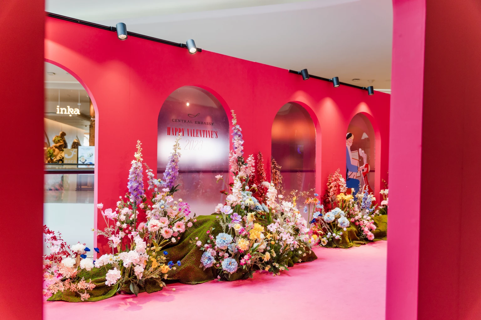 'เซ็นทรัล เอ็มบาสซี' รับวาเลนไทน์ จัดผจญภัยดินแดนแห่งความรักในคอนเซ็ปต์ ...