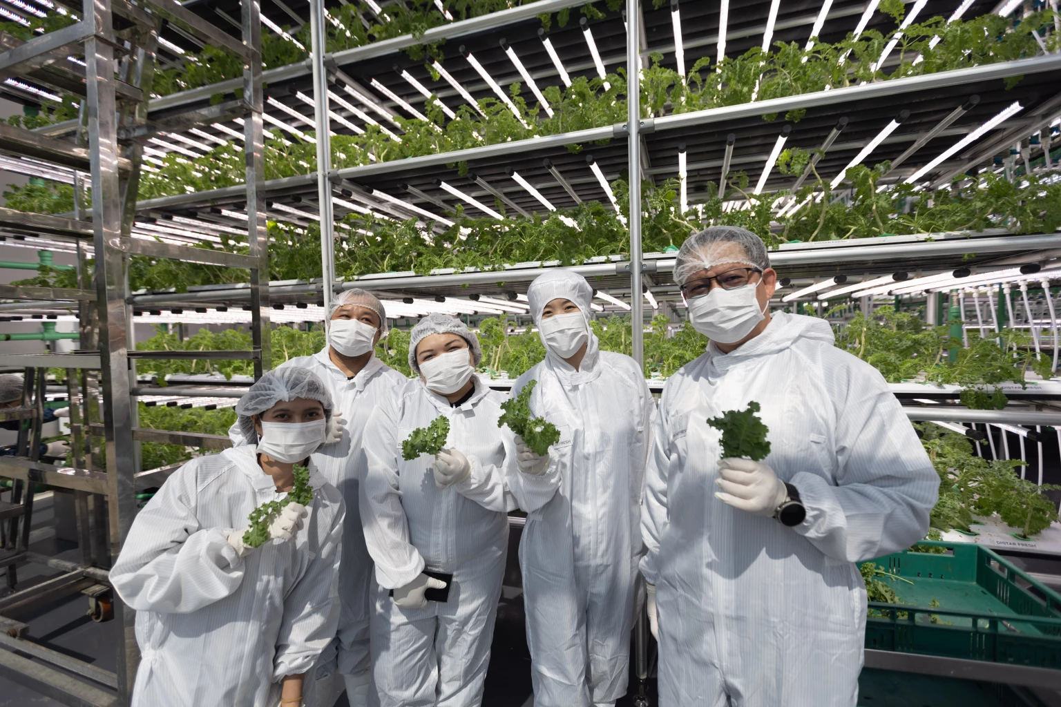 NIA นำคณะผู้บริหารระดับสูงเยี่ยมชม DISTAR FRESH FARM ชู “Indoor ...